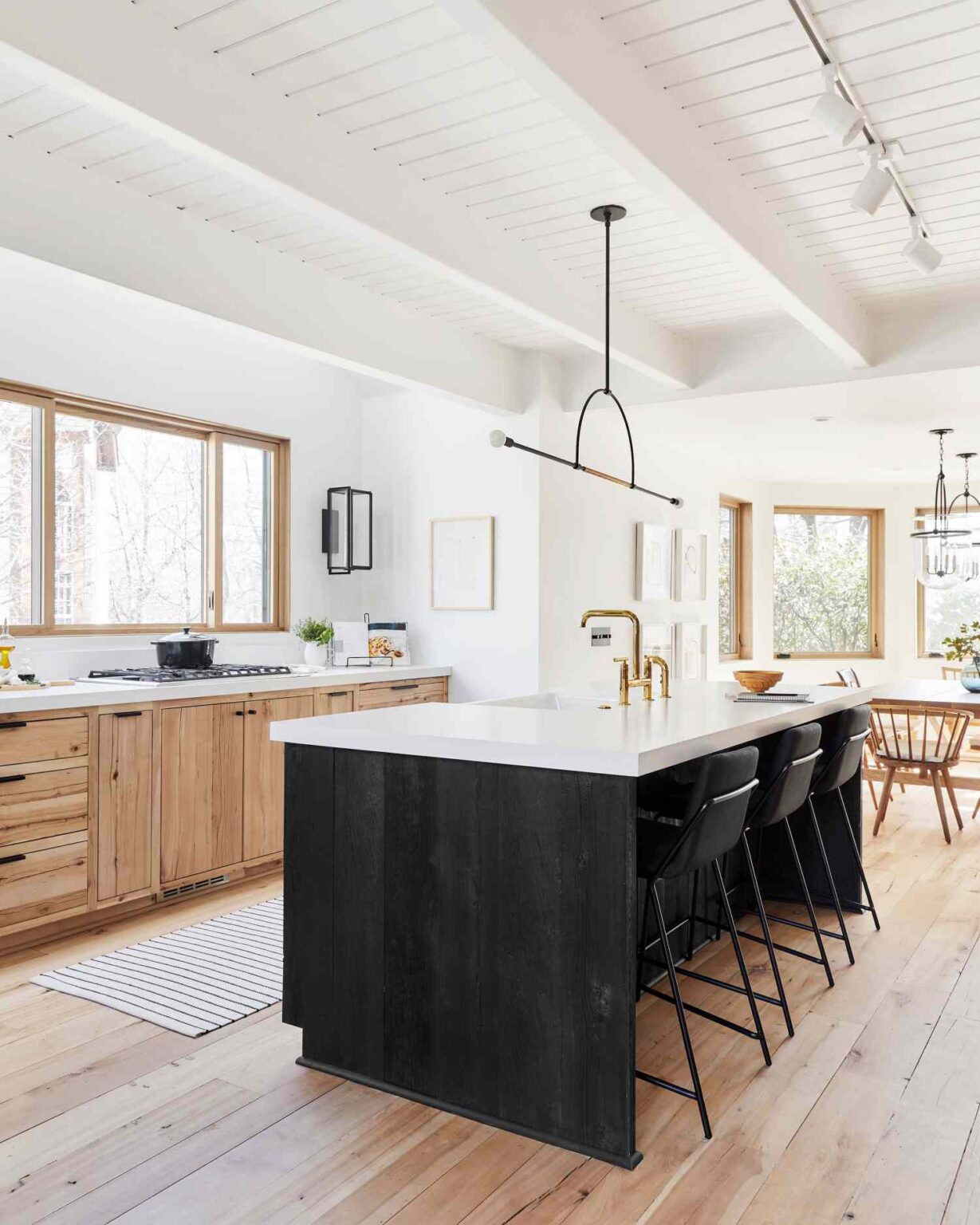 The Ultimate Guide to Black Kitchen Island with Seating - Fineline ...